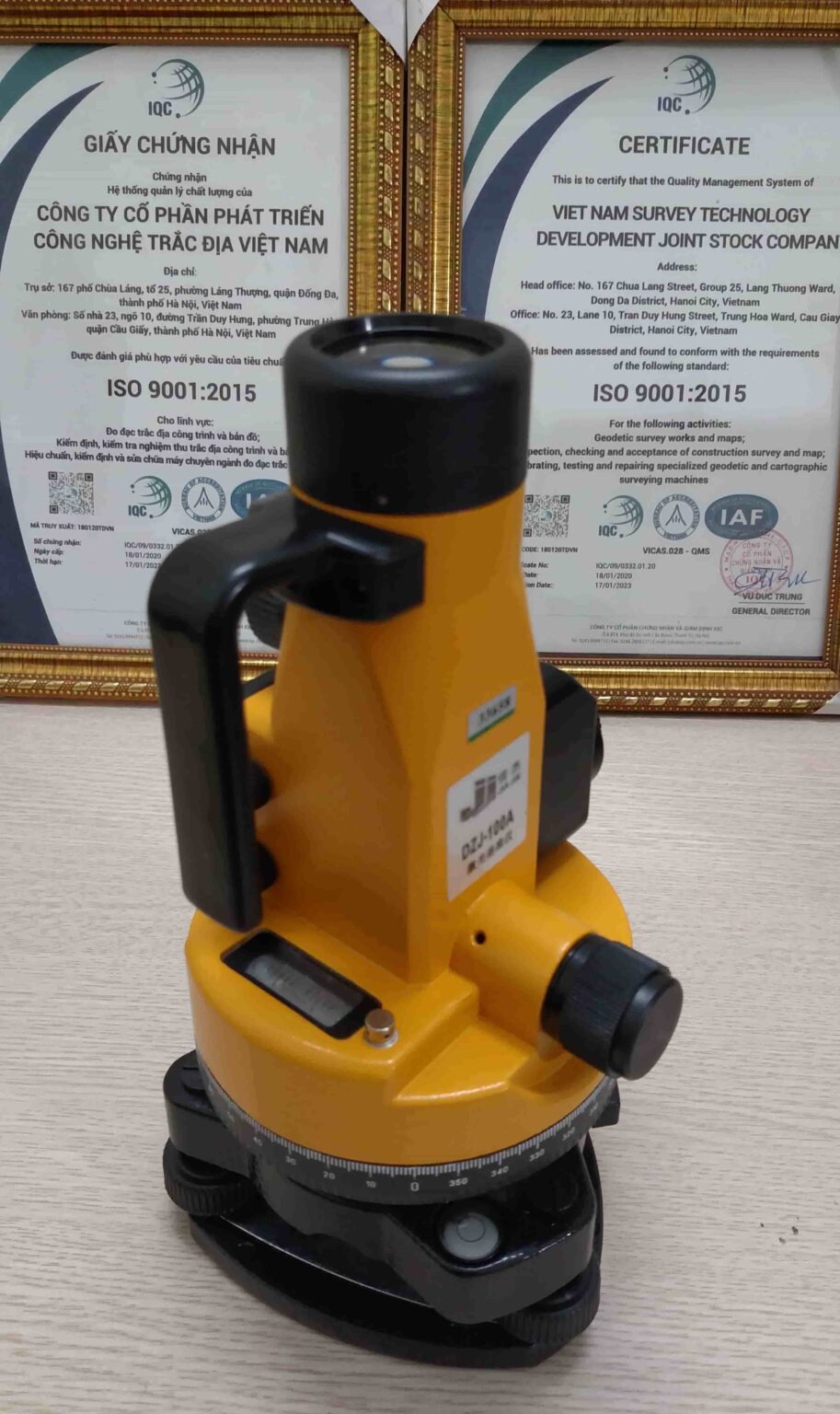 Video hình ảnh máy chiếu đứng DZJ-100A chính hãng